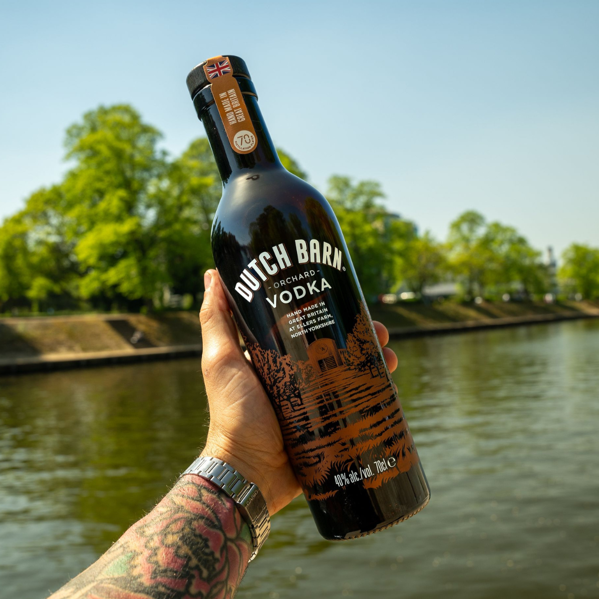 Full Range: Dutch Barn Vodka, Ginger, Raspberry, Cherry, Vanilla & Cit